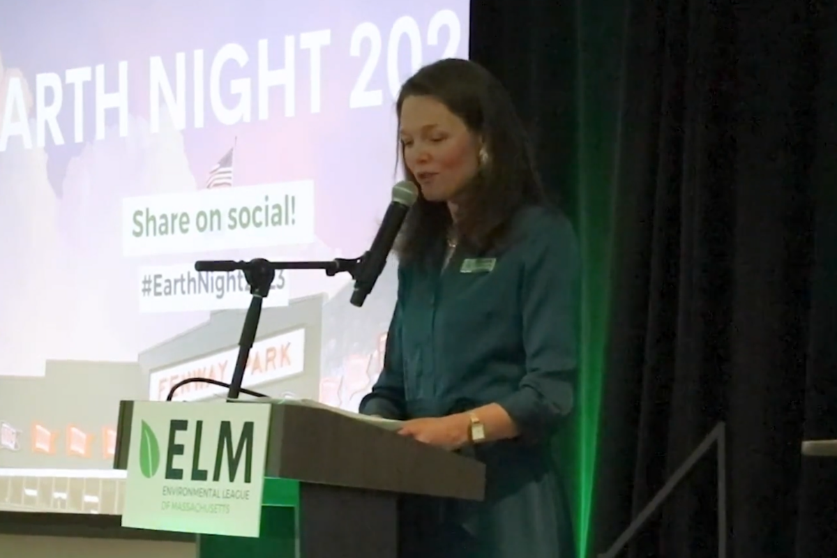 Elizabeth Turnbull Henry welcomes guests to Earth Night 2023 | The ...